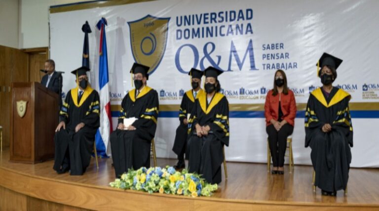 Universidad Dominicana O&M gradúa en Santiago 635 nuevos profesionales ...